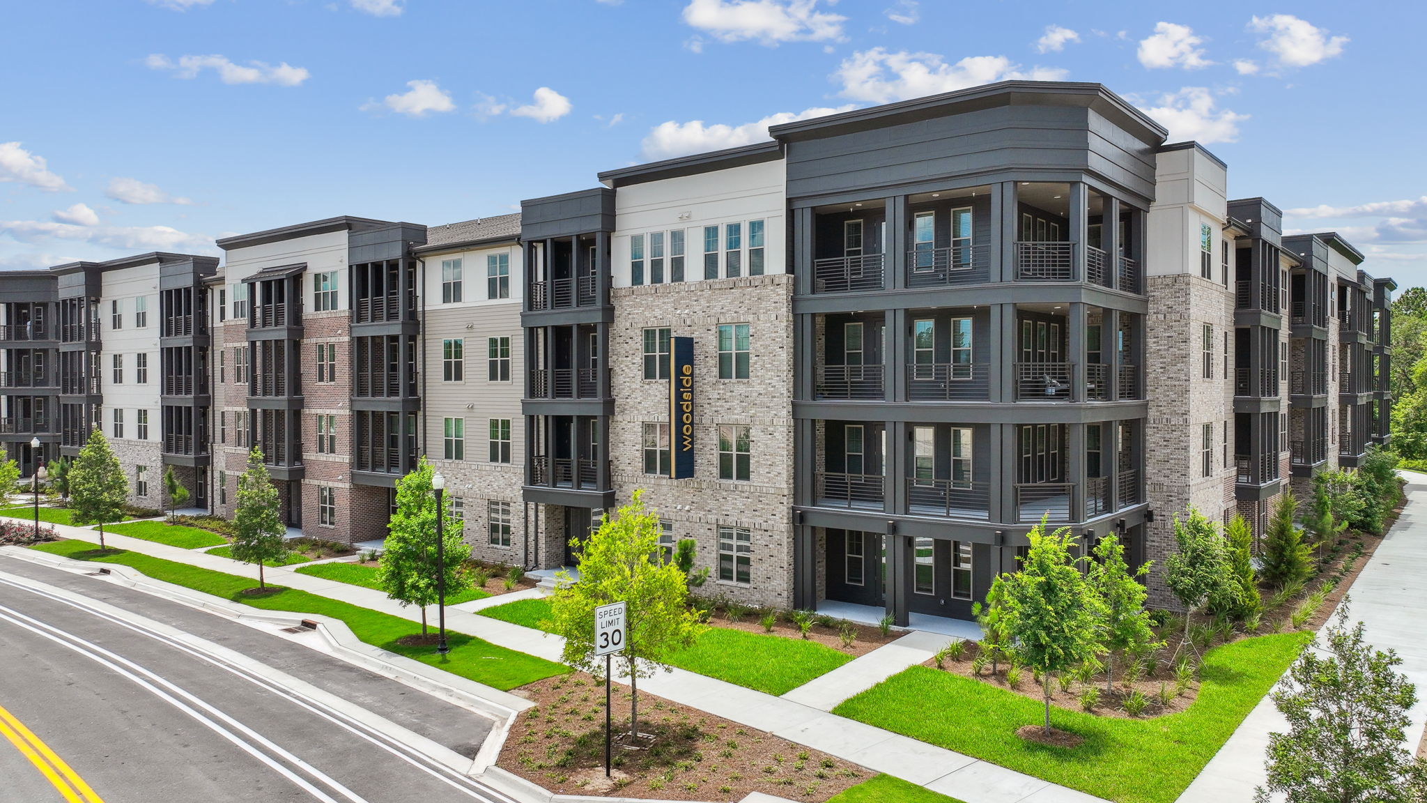 WOODSIDE AT SEVEN PINES - Elkins Construction - Commercial Building